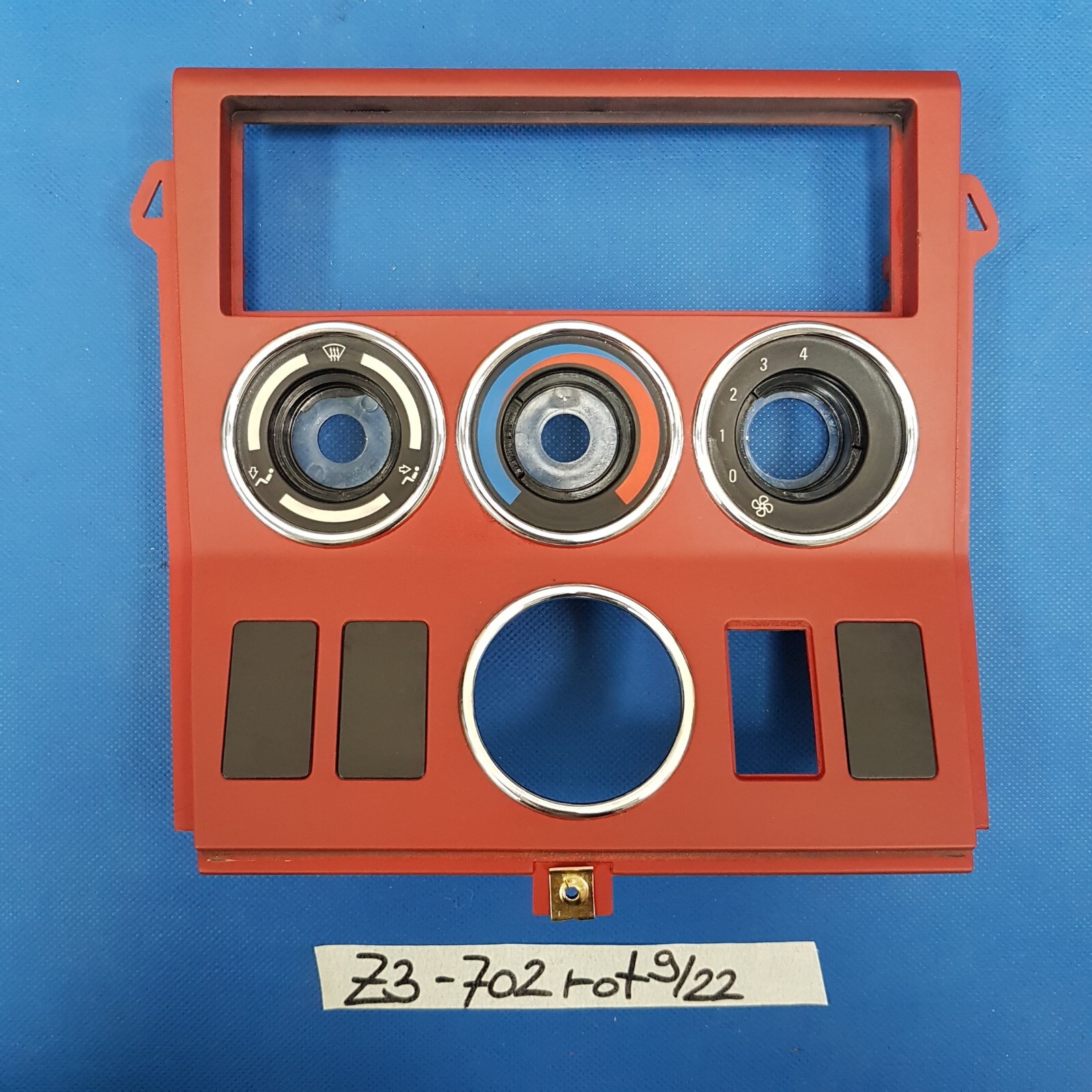 BMW Z3 Mittelkonsole Klima Blende Verkleidung Heizung rot 8397702 Chrom ...